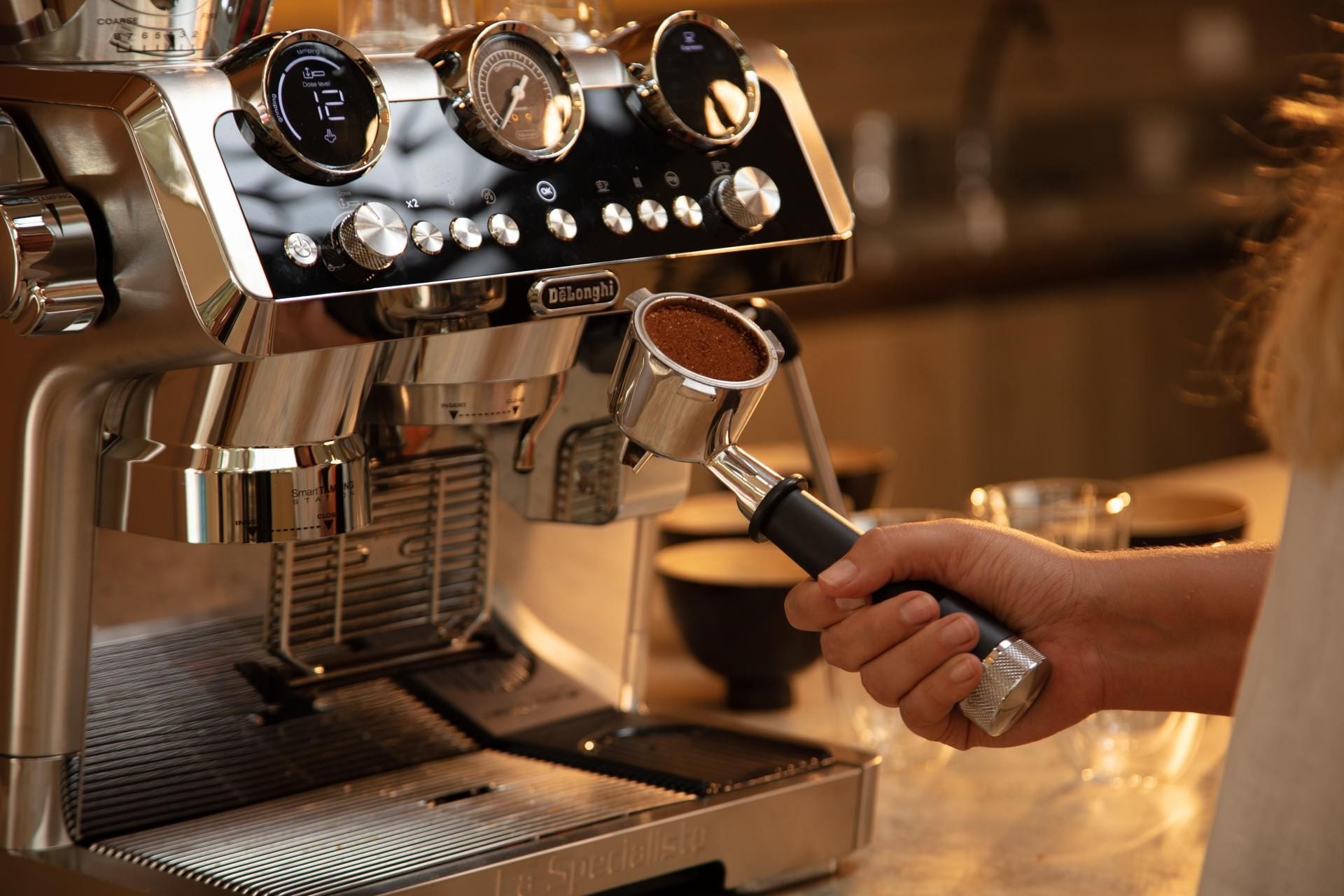 Comment tasser l'expresso parfait | De'Longhi